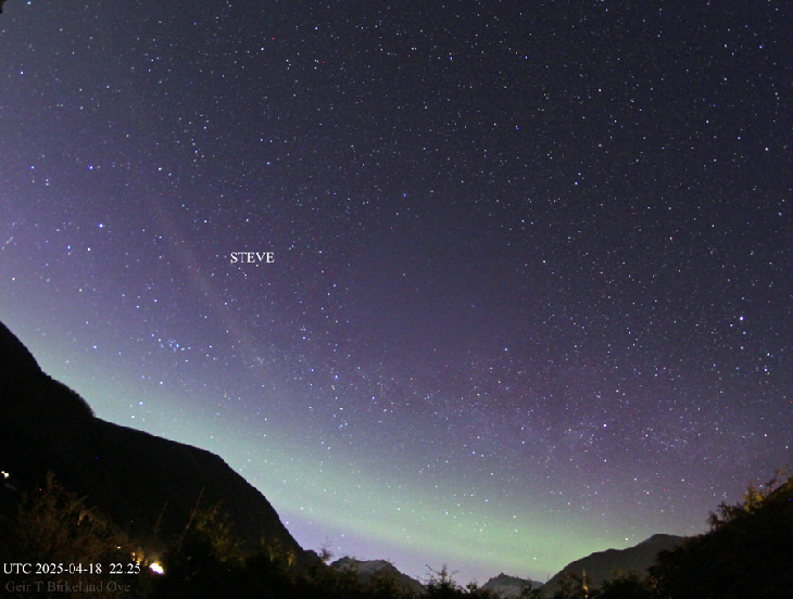 STEVE, and the Northern lights. April 18, 2025. | Color and Light On ...